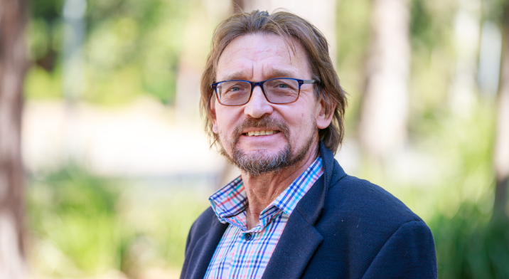 Professor Ronald Plotnikoff - HMRI